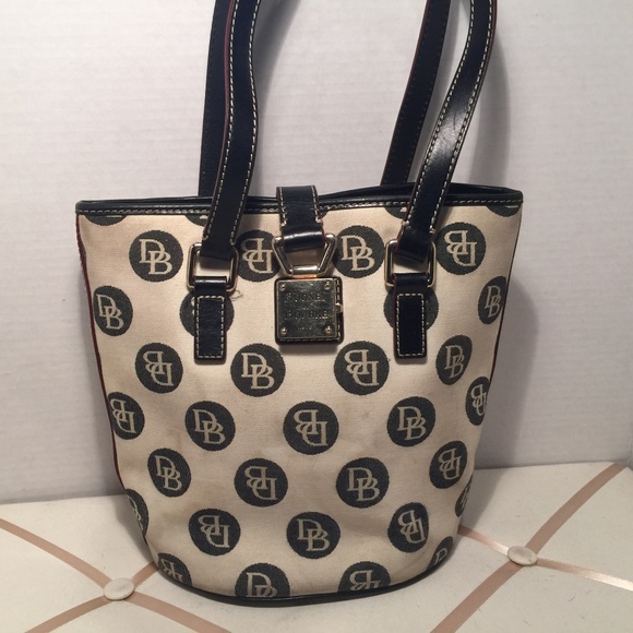 Dooney & Bourke | Bags | Dooney Bourke Signature Canvas Tote | Poshmark